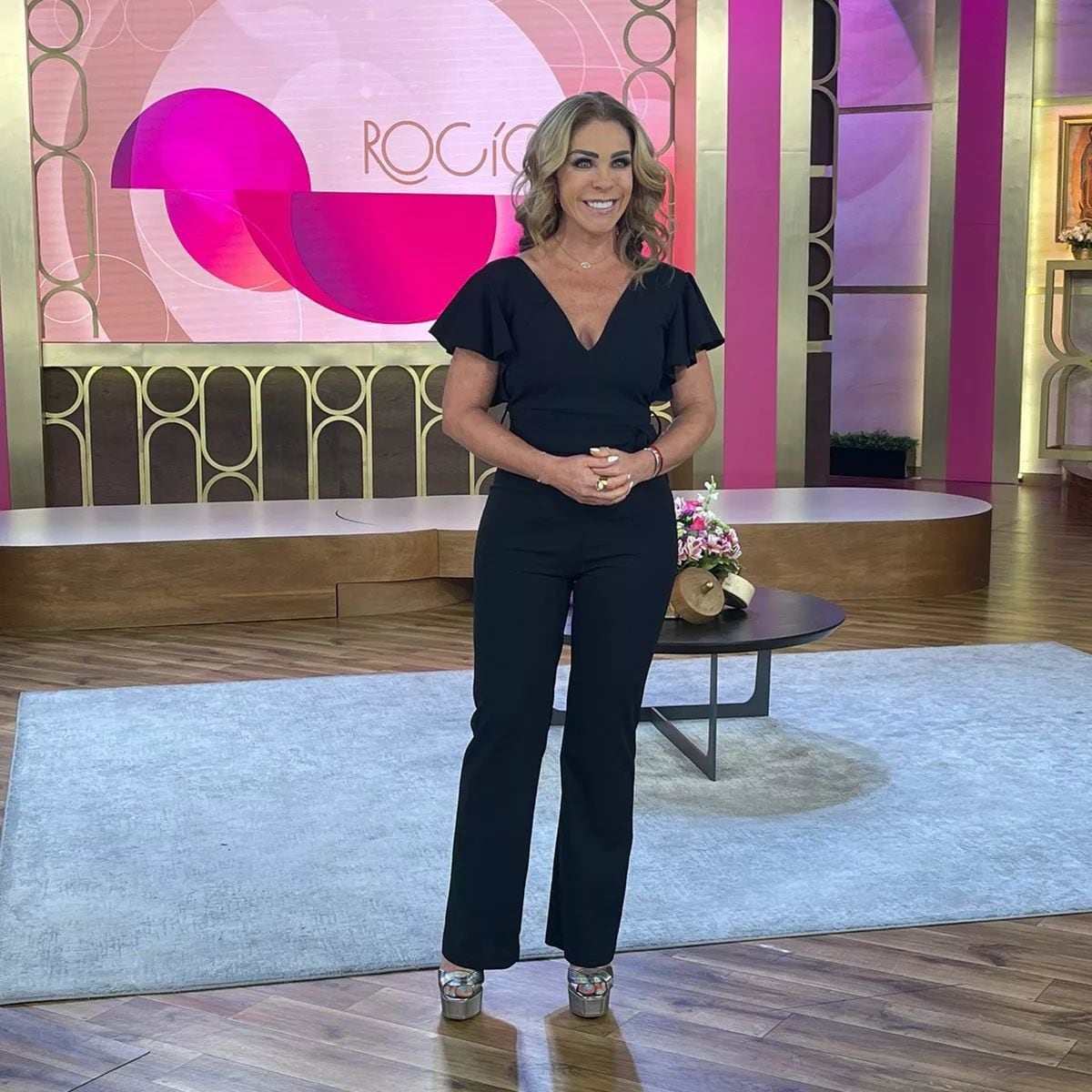 Rocío Sánchez Azuara regresa a TV Azteca con el programa “Acércate a ...