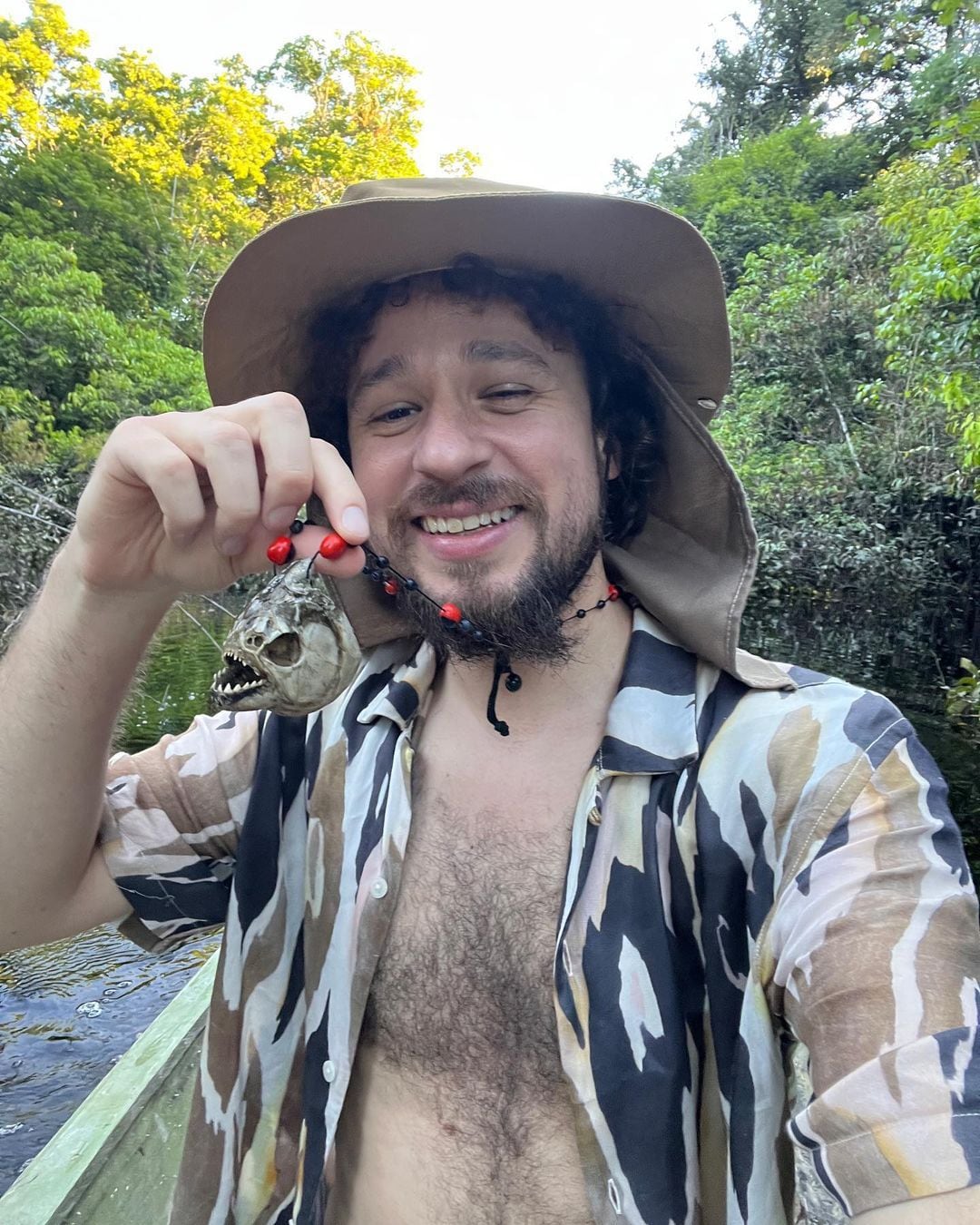 Luisito Comunica posa como Dios lo trajo al mundo y alborota a todo Instagram | En El Radar