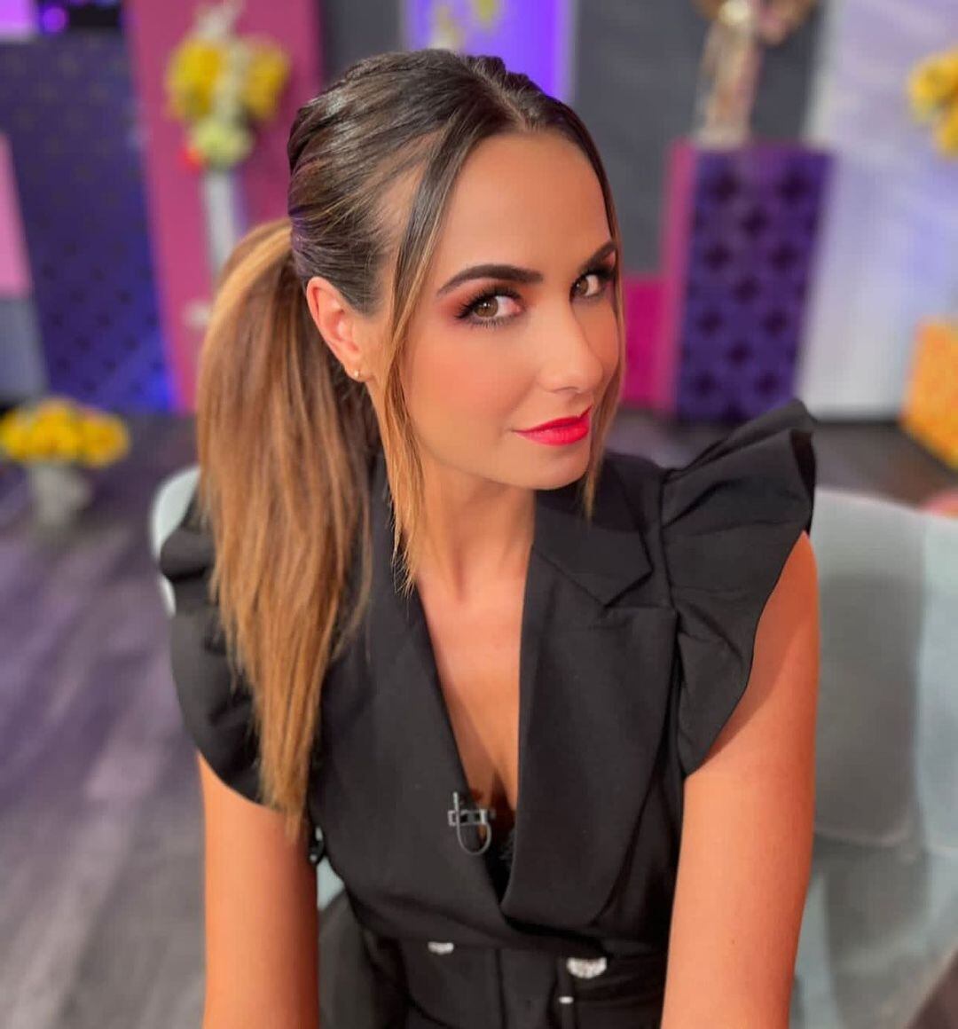 Odalys Ramírez luce su escultural figura en la playa | En El Radar