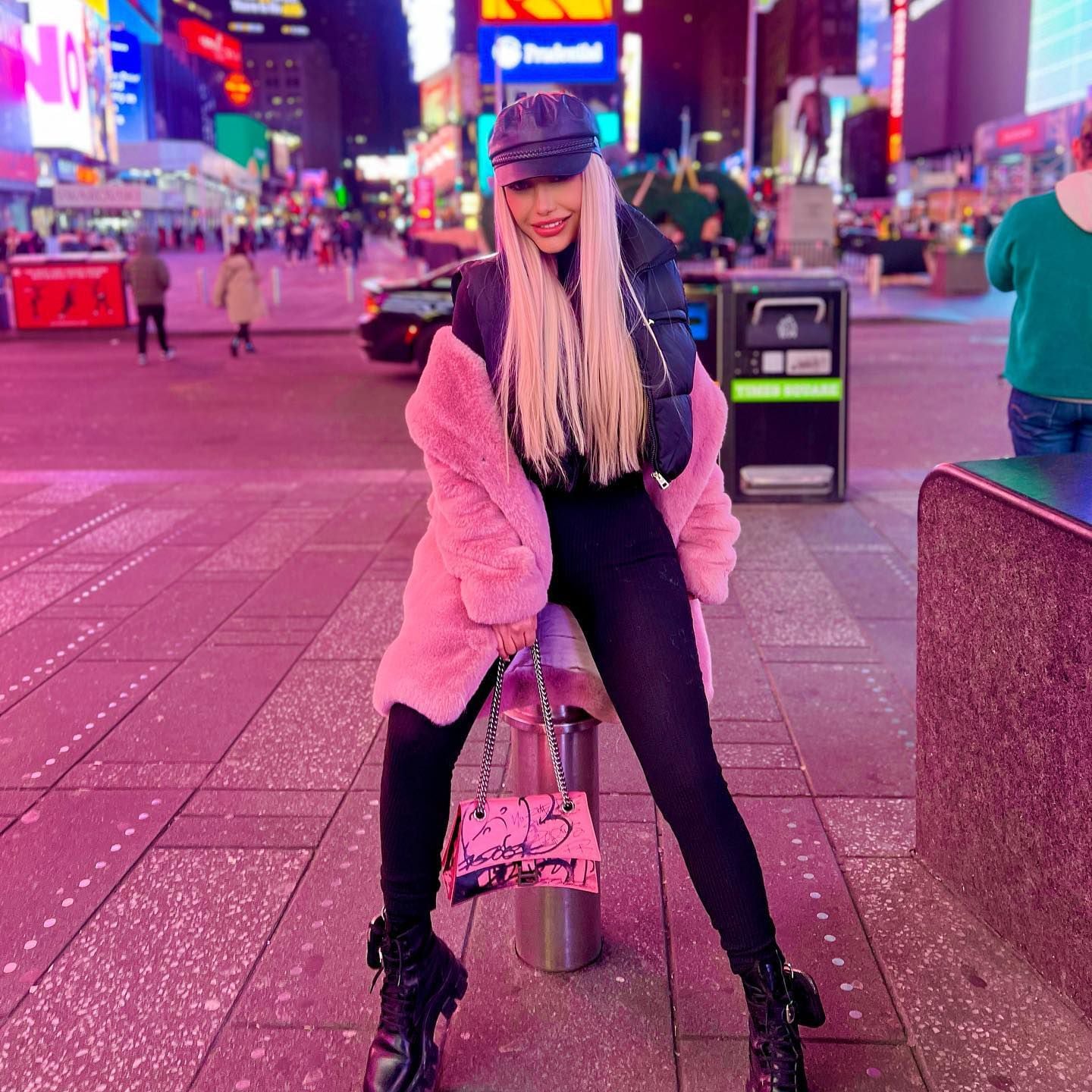 ¿Por qué Peso Pluma y Jeni de la Vega terminaron su relación? | En El Radar